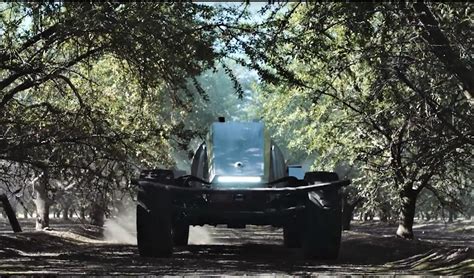 Cummins Powers Guss The Worlds First Autonomous Orchard Sprayer