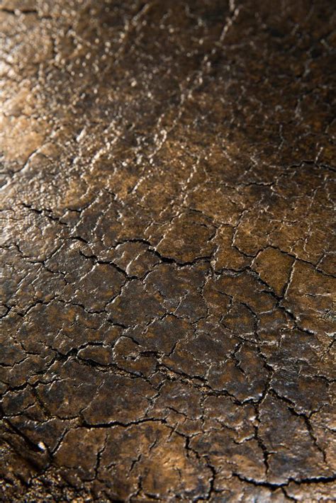 Luna Une Table Basse Aux Reliefs Surprenants