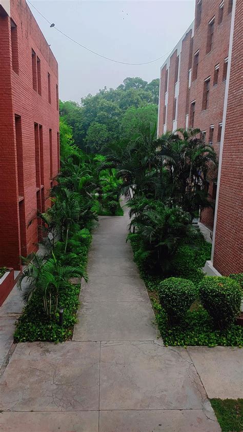 Does A B School Really Prepare You For The Corporate World Soumyajit