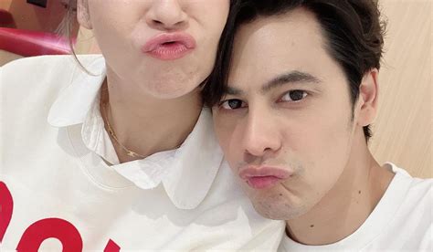 รวมรูปภาพของ ซี ศิวัฒน์ โรแมนติกมาก เปิดแชทส่งถึง เอมี่ ให้คำสัญญา รักกันแบบนี้ตลอดไป รูปที่