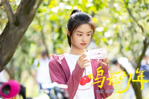 网红转型做演员，《鸣龙少年》本色出演，长相甜美性格亲切太圈粉