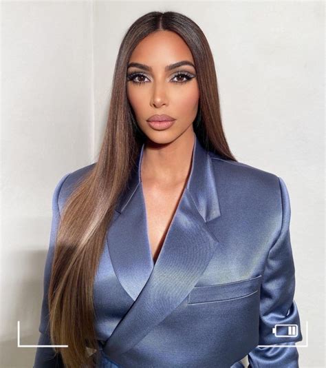 Kim Kardashian Shoulder Length Hair