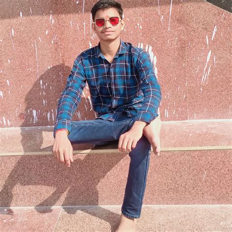 Swayam Yash Jaiswwal 🚩 Sanatani 🚩 Yash Jaiswwal • Instagram Photos And Videos