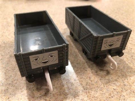 Thomas Tank Engine Trackmaster Troublesome Trucks Motorized Train Cars