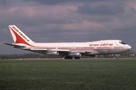 Boarding At 1 10 Takeoff At 1 38 Air India Plane Crashes Within A Few Minutes Read The