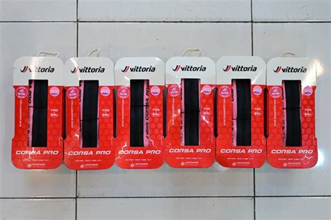 전북자전거 비토리아 코르사 프로 핑크에디션 출고완료 전북 로드바이크 타이어 로드바이트 튜브리스 타이어 전문점 전북 비토리아 정식대리점 전주 바이크박스인후점 입니다