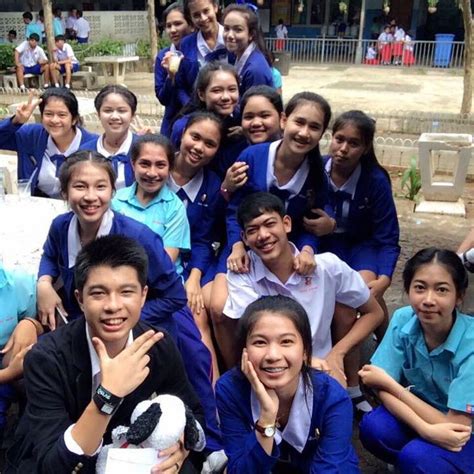 โรงเรียนเทพมิตร ม 4 5 ที่มีผู้หญิงสวยที่สุดในโลก