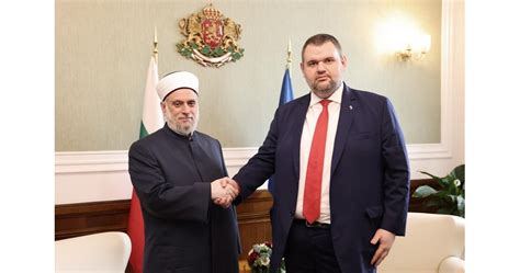 Главният мюфтия поздрави Пеевски за изборните резултати на ДПС