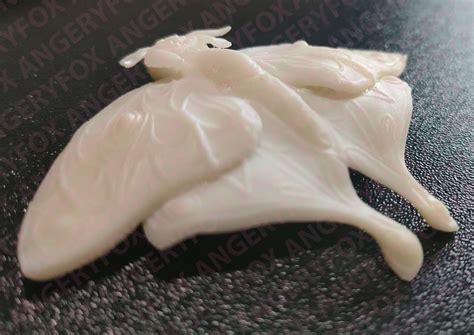 Stl File Moth Brooch 🦋・3d Printable Model To Download・cults