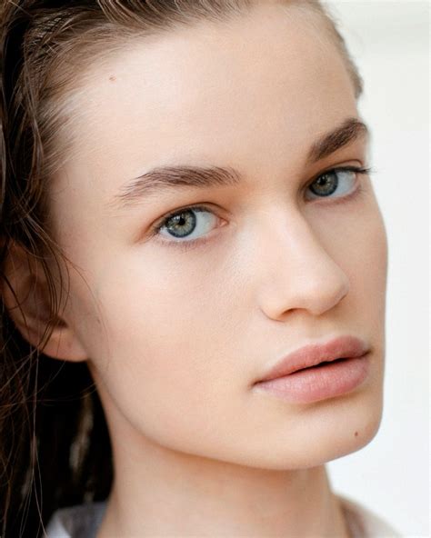 Sofia Koles Avant Models