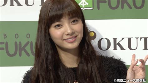 【tns動画ニュース】新川優愛「怖くないので声かけて！」2015年カレンダー発売記念イベント Youtube