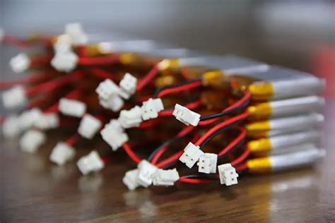 Choose The Connetors For Your Lithium Polymer Battery