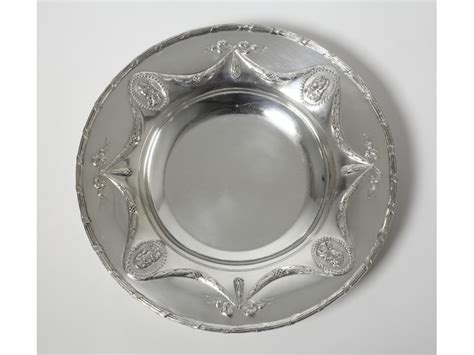 Серебряная тарелка в имперском стиле Германия г Ханау Размеры 24 5