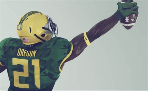 Oregon Duck Tracker Green And Yellow Finally