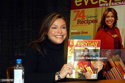 15147 Rachael Ray Photos And High Res Pictures Getty Images