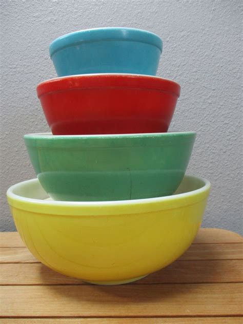 Vintage Pyrex Primary Set Old Primary Colors Mixing Bowls Pyrex