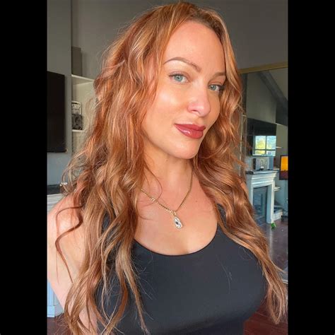 Ashley Senter Ashleylauratraining • Instagram Photos And Videos