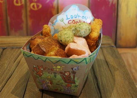 【千葉お土産】千葉の名産ピーナッツ使用！なごみの米屋のぴーなっつ最中をご紹介【成田山表参道】 おみやげニッポンお土産・スイーツブログ