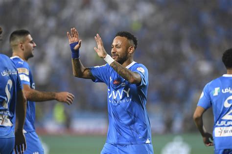 Neymar Hace Su Debut En La Goleada Del Al Hilal Y Brilla Con Dos
