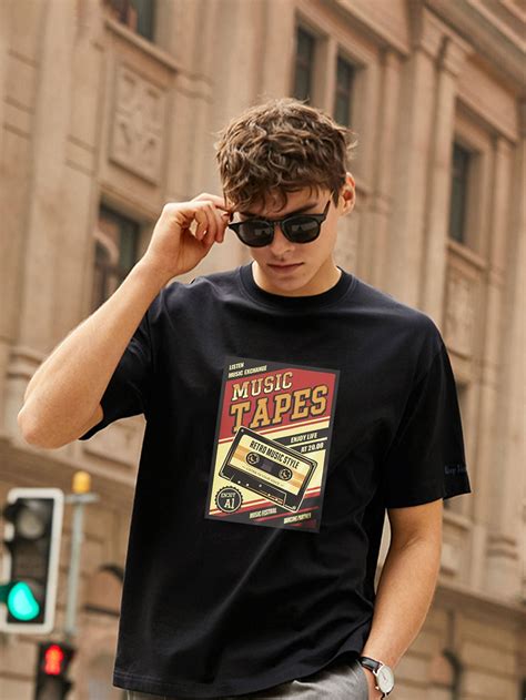 Men Graphic Print Round Neck T Shirt Graphic Tees Street Style Black