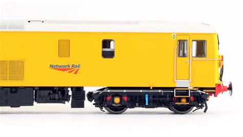 Dapol Oliv005 Class 732 73212 Network Rail Yellow Rails