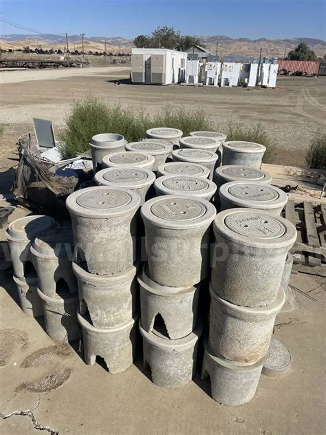Concrete Meter Box And Lid Christy Oldcastle Qty 65ea Allsurplus