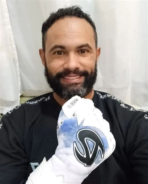 Who Is Goalkeeper Bruno Fernandes De Souza And When Did He Order The
