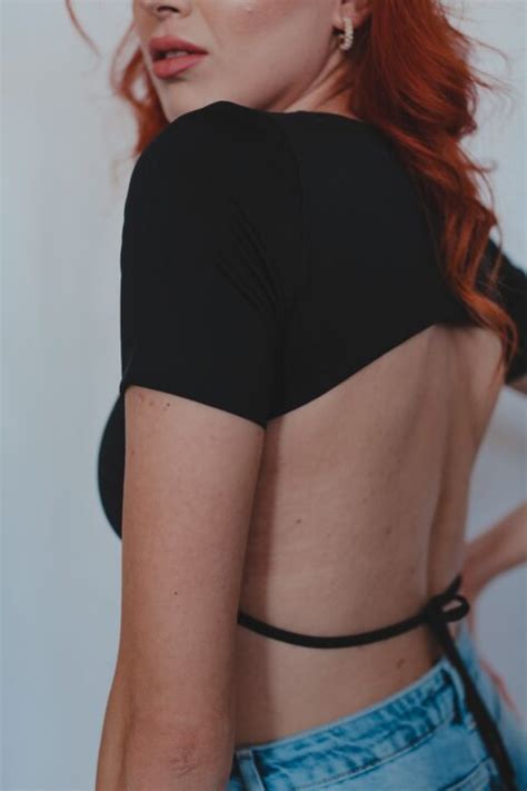 Different Types Of Crop Tops 46 Stylish Types Smash Negativity