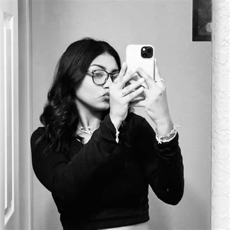 Haylee Lee Haylee Threads Say More