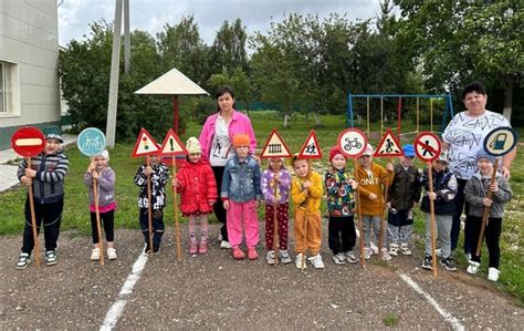 Обучение детей правилам безопасного дорожного движения по прежнему остается одной из основных