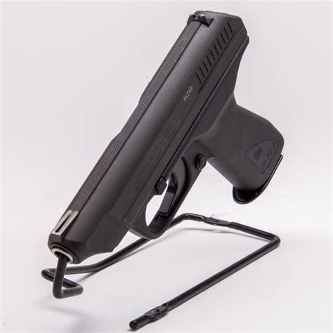 Plastic Fantastic A Look At The Heckler And Koch Vp70