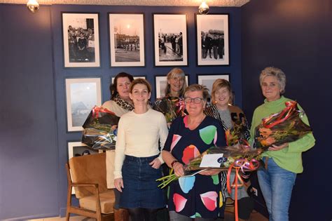 Jitha Van Staveren Overhandigt Tanktegoed Van Staveren