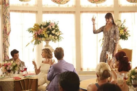 Revenge Recap 111713 Season 3 Episode 8 Secrecy Celeb Dirty Laundry