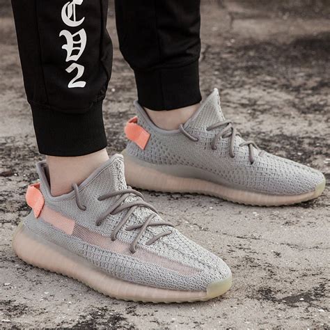 Yeezy Shoes Women