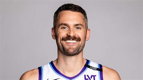 Kevin Love Hilariously Trolls Lebron James Before Announcement