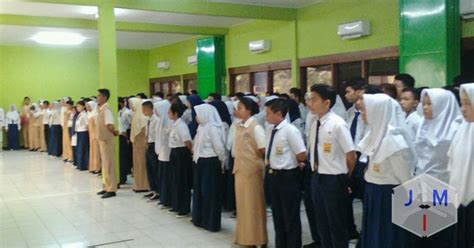 Siswa Kenali Sekolah Selama Mpls Jurnal Media Indonesia