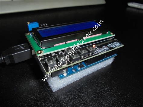 Arduino Uno et Shield LCD1602 par jérémy