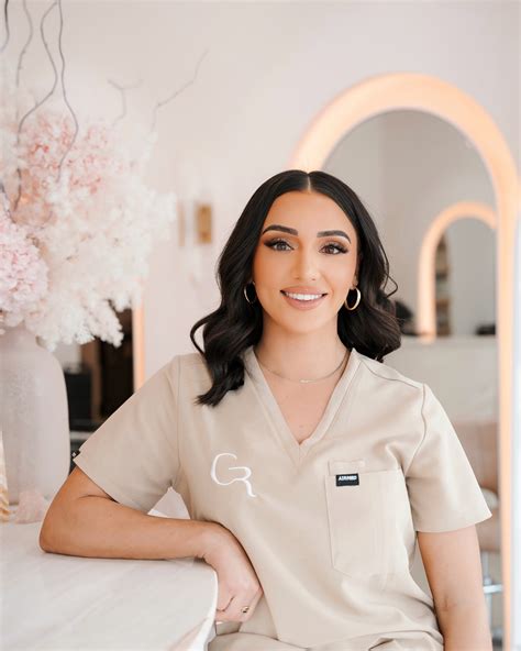 Charlie Ralph Cosmetic Clinic