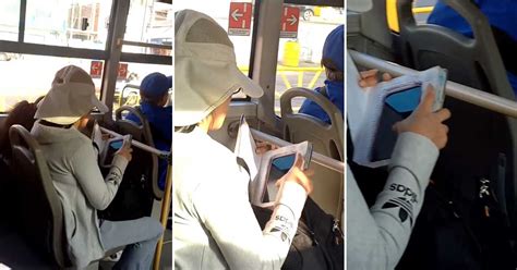 Ante todo la seguridad Mujer sorprende con peculiar método para usar el celular en el bus