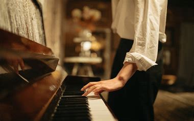 掉了钢琴谱 张惠妹 F调钢琴独奏谱 钢琴五线谱 曲谱客 曲谱客