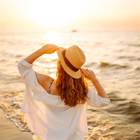 Its Going To Be A Long Hot Summer 🌞 Here Are Five Sunsmart Steps To