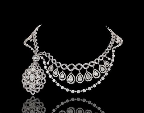 38 Best Nirav Modi Images On Pinterest Diamond Jewellery Diamond