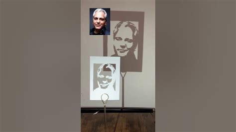 پرتره مهران مدیری با سایه Youtube