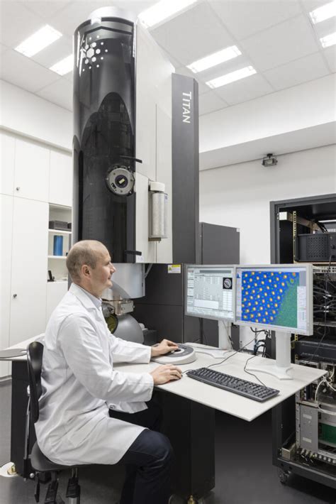 Fei Titan 80 300 Tem Er C