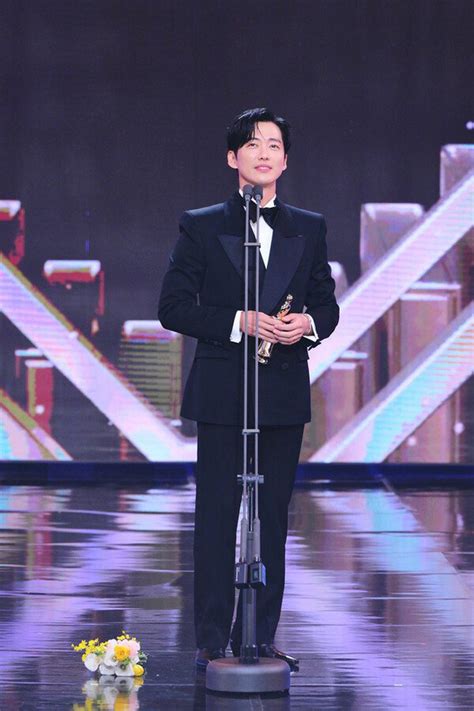 Nam Goong Min Và Người Yêu Dấu Phá Kỷ Lục ẵm 9 Giải Thưởng Tuổi Trẻ Online