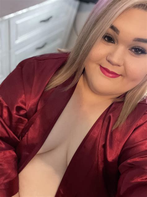 Do You Want To See Under My Robe Daddy Scrolller Do You Want To See Under My Robe Daddy Scrolller