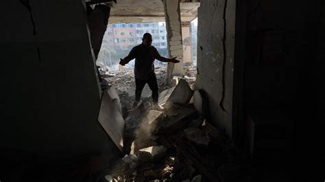 Gaza Faces Dire Health And Sanitary Dilemma Vatican News