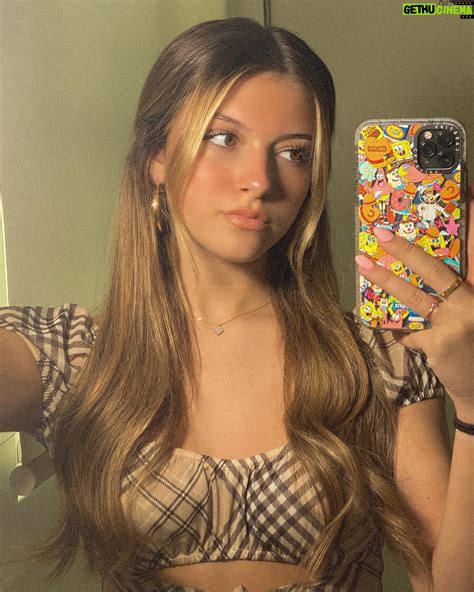 Coco Quinn Wiki Biography Age Gallery Spouse And More