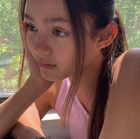 Pin Oleh Sophia Maxine Di Photo Dump Gambar Orang