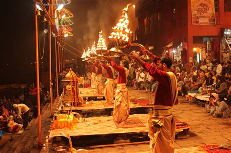 Ganga Aarti In Varanasi Evening Ganga Aarti Morning Ganga Aarti
